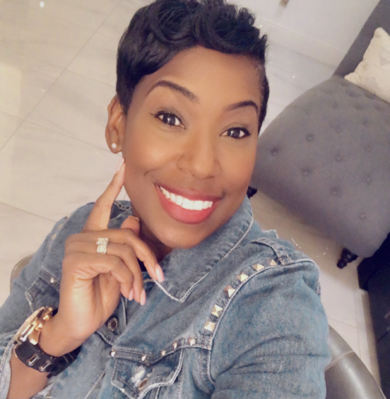 Sherri Hicks – CamiSpeaks